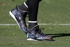 The 10 Best Football Cleats For Linebackers 2023