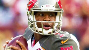The 10 Best Football Facemasks 2023 - Reviews And Buying Guide